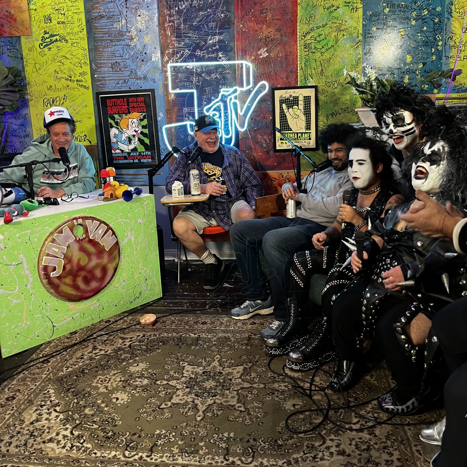 MINIKISS | The Hottest Littlest Band in The World | Book MINIKISS